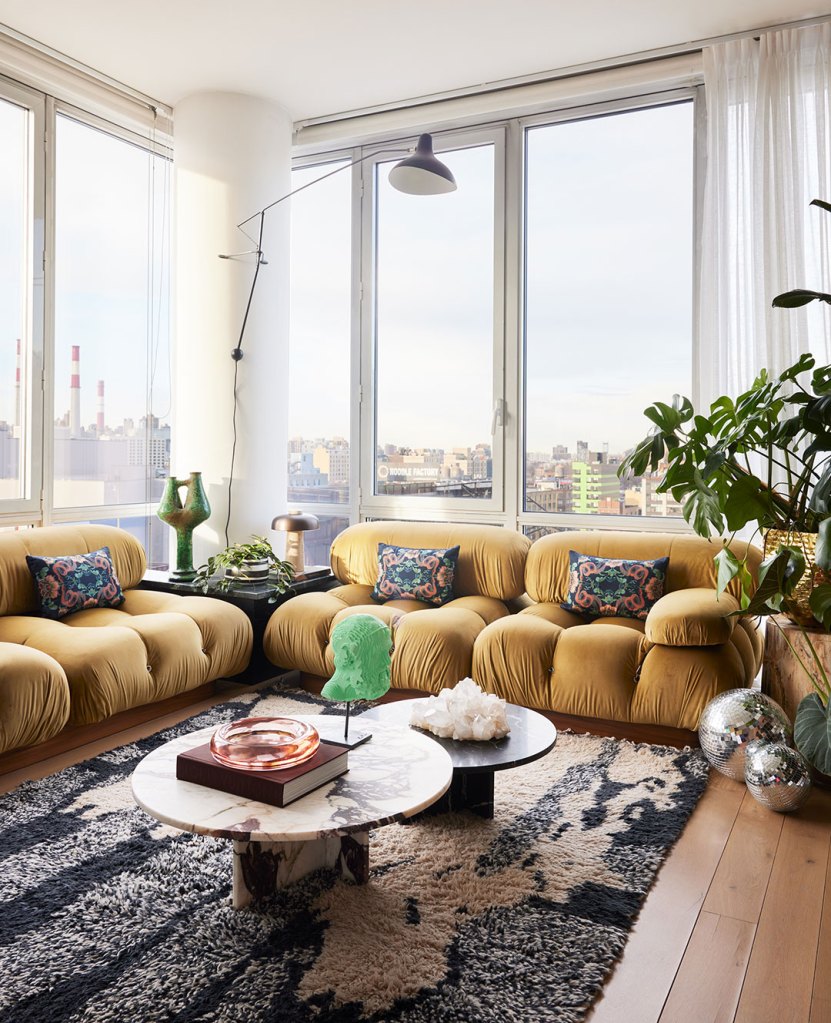 Tour Designer Alvin Wayne’s Dreamy Long Island City Apartment