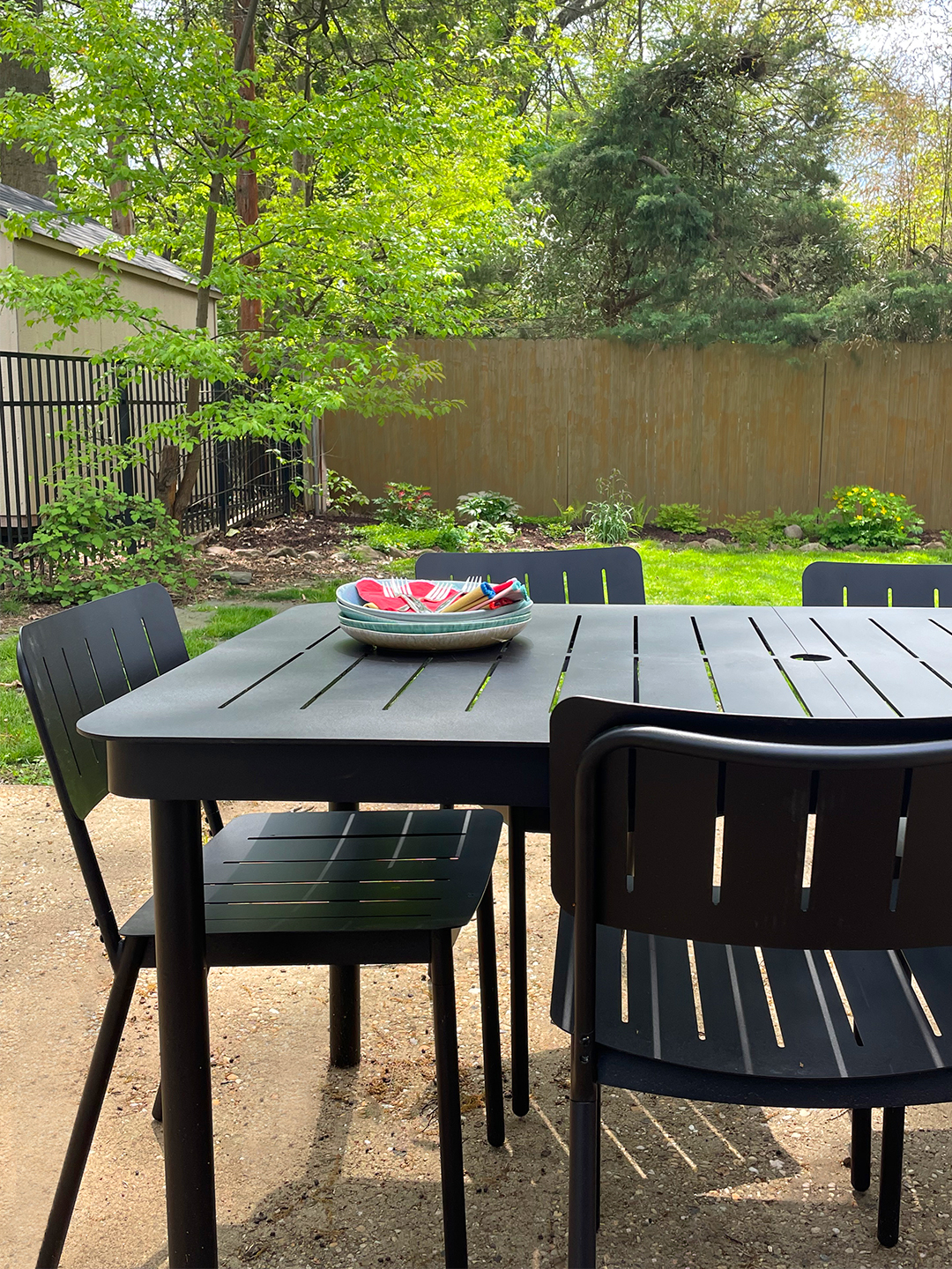 Burrow Relay Outdoor Dining Set Review: I Didn't Need a Single Tool to ...