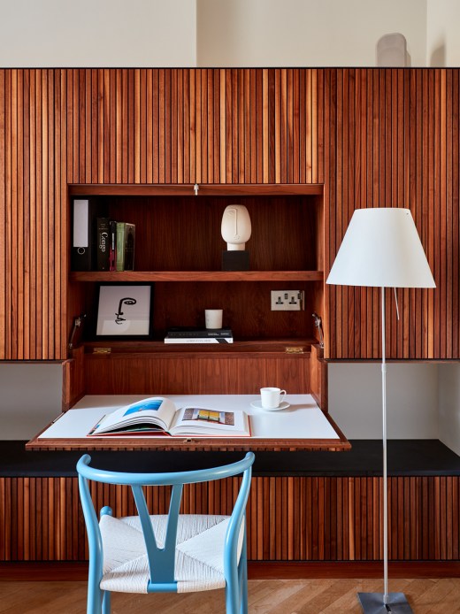 In This London Home, There Are 2 Hidden Desks in The Living Room