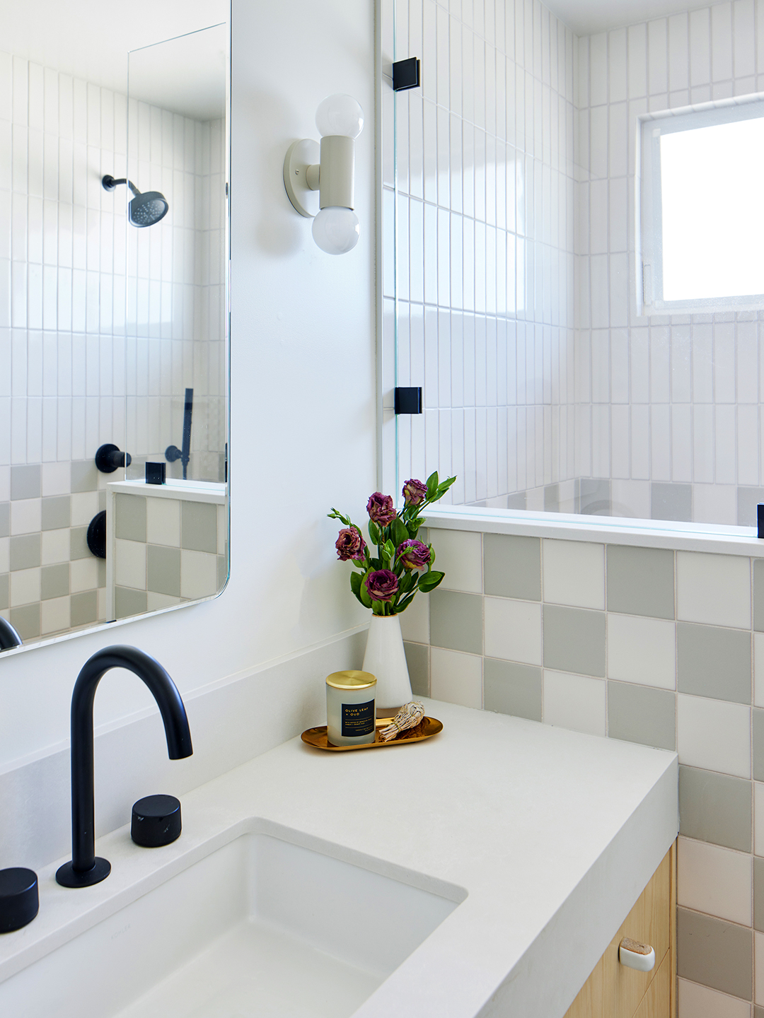 Checkered Tile Made This Bathroom Fit for the Grandma of the House