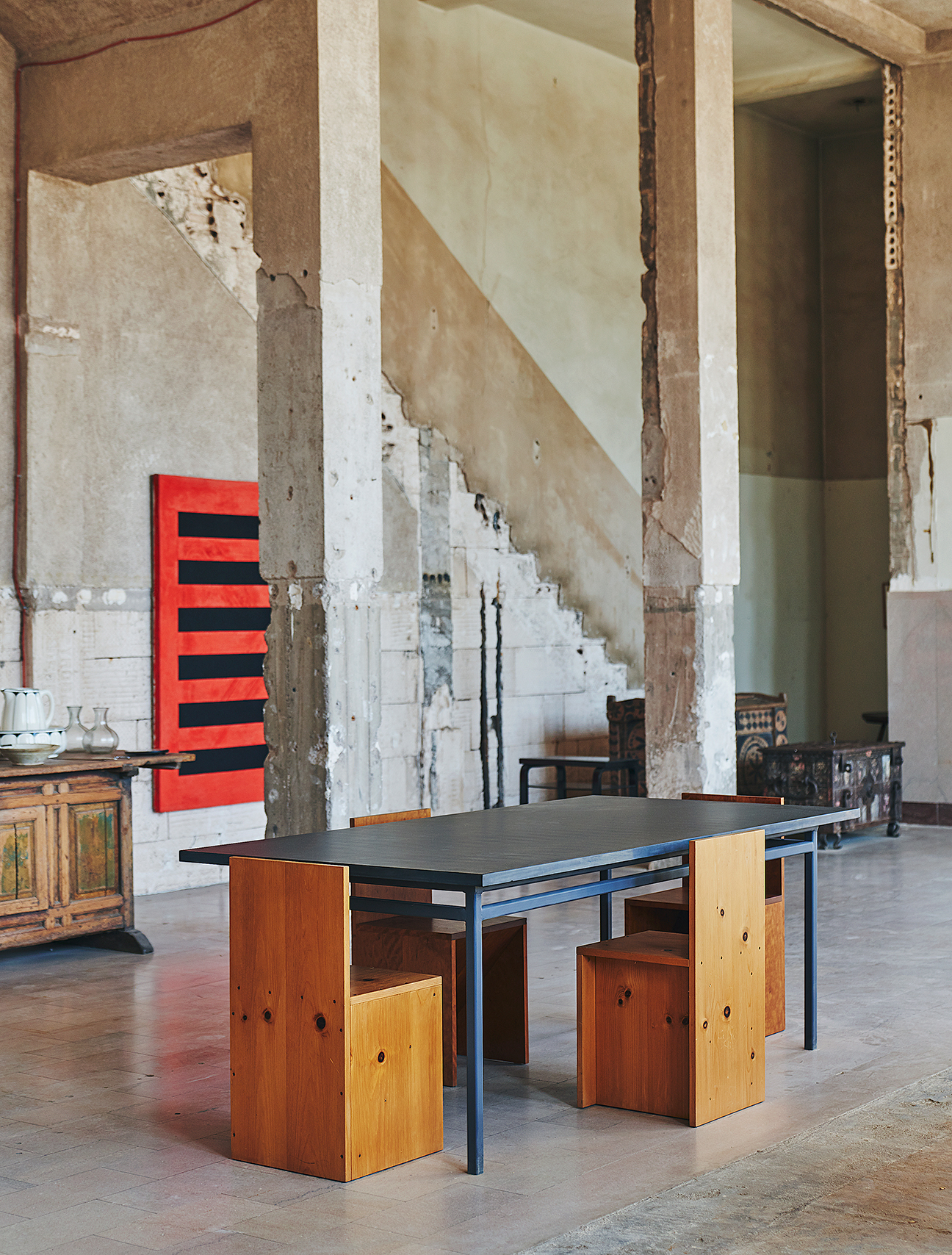 Inside the Sun-Soaked Marfa Compound Where Donald Judd Lived and Worked ...