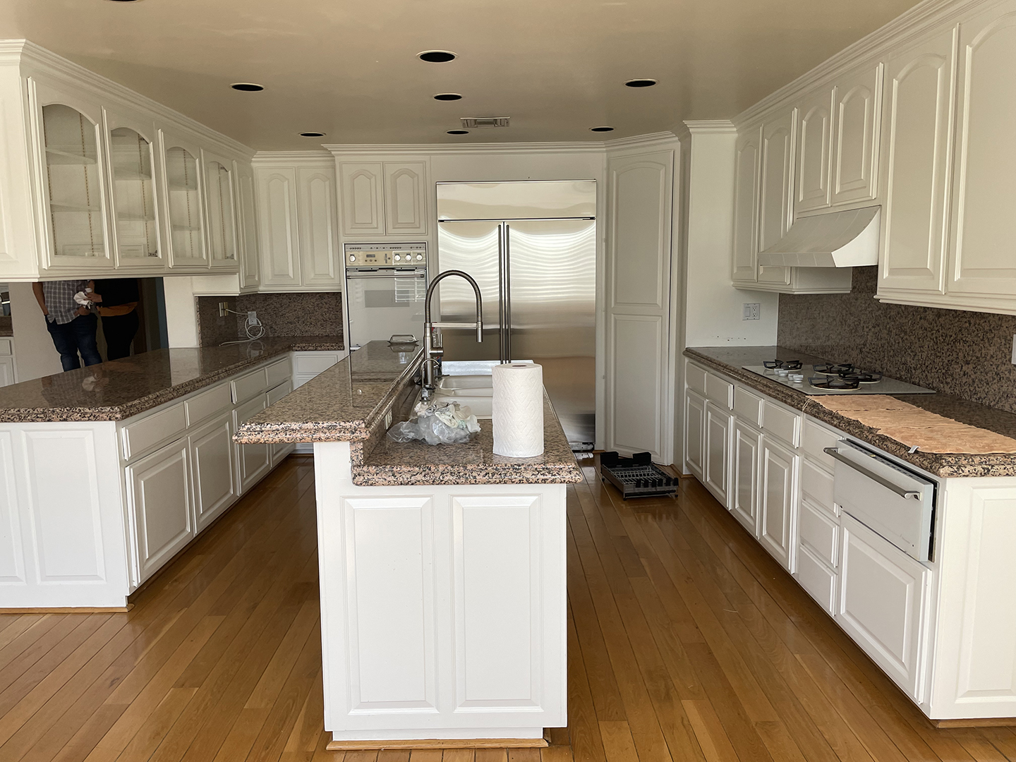 Turning this Rectangular Kitchen Island Into a Trapezoid Maximized ...