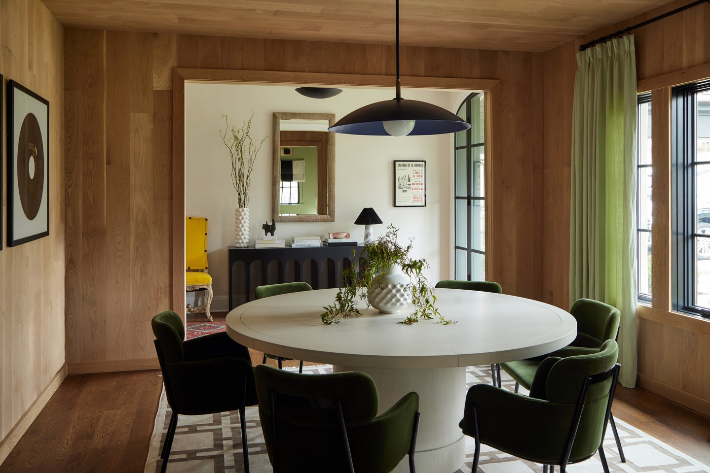 This Once-Builder-Grade Nashville Home Is Full of Color (And Two Bars)