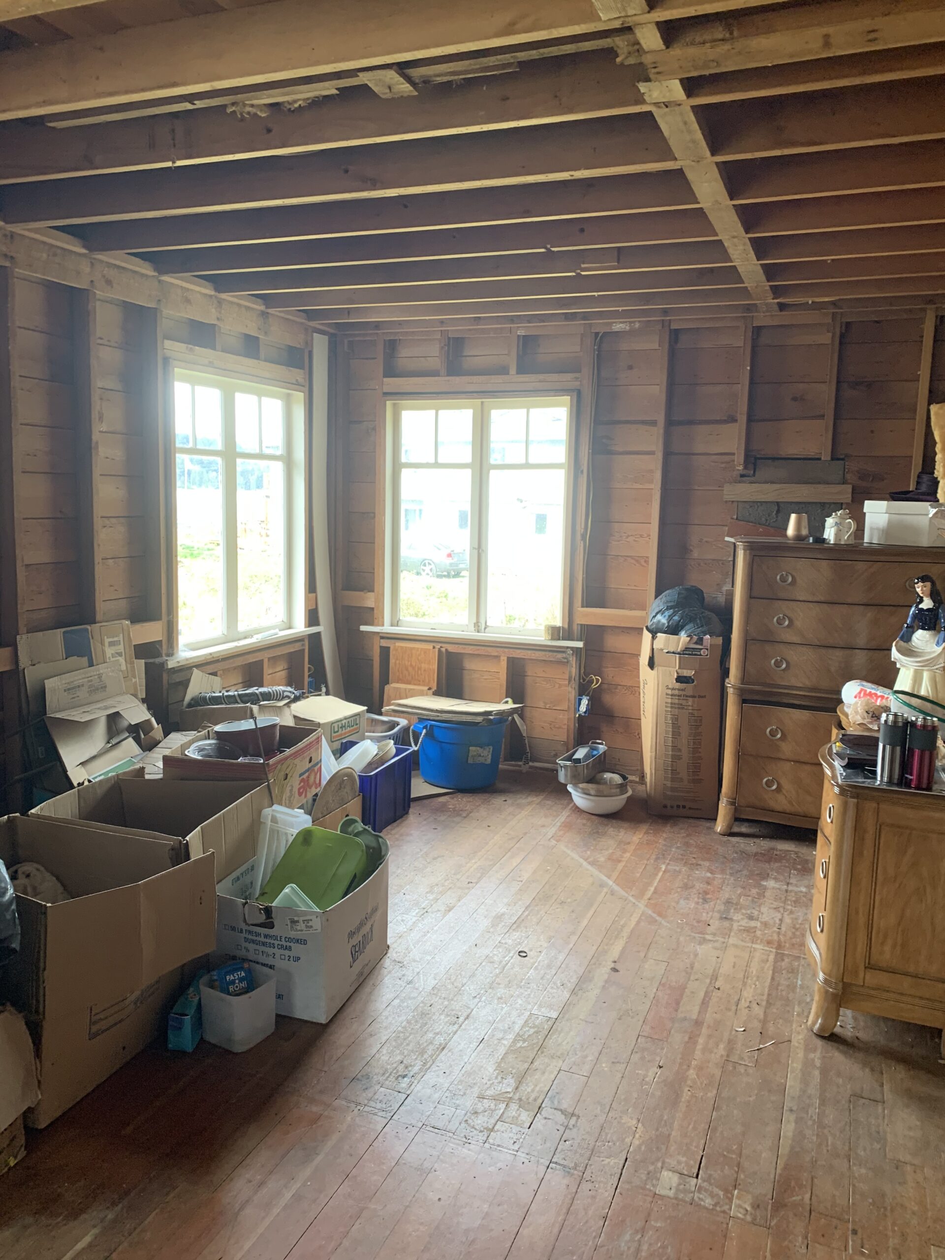 How a Designer Turned a Half-Gutted House Into a Family Vacation Home