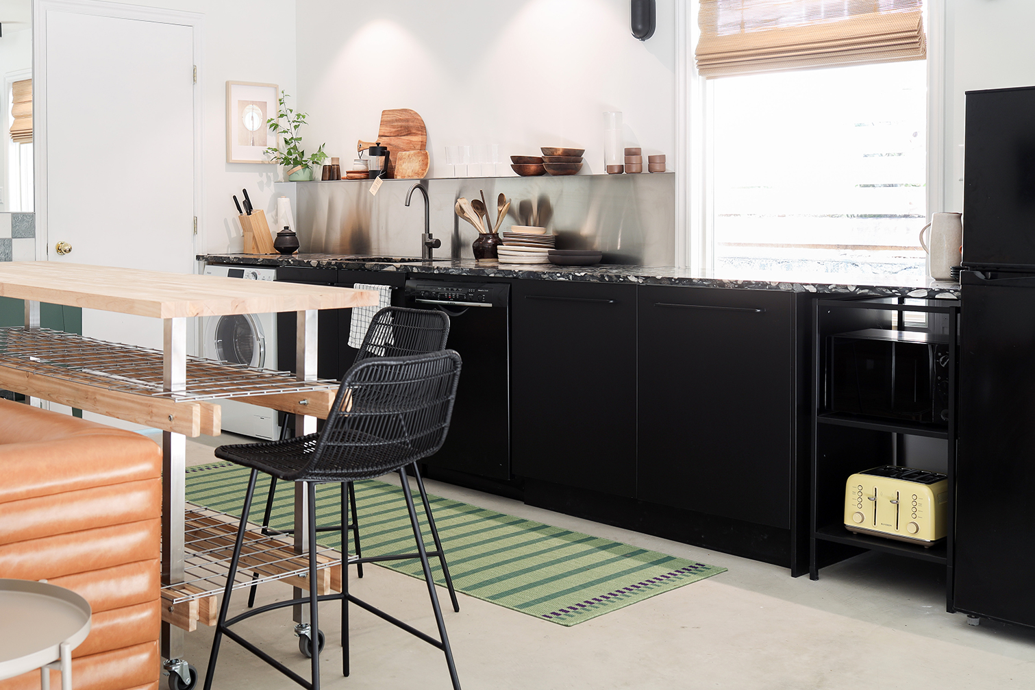 This Converted Garage Has a Full Kitchenette—But Can Still Fit a Car, Too