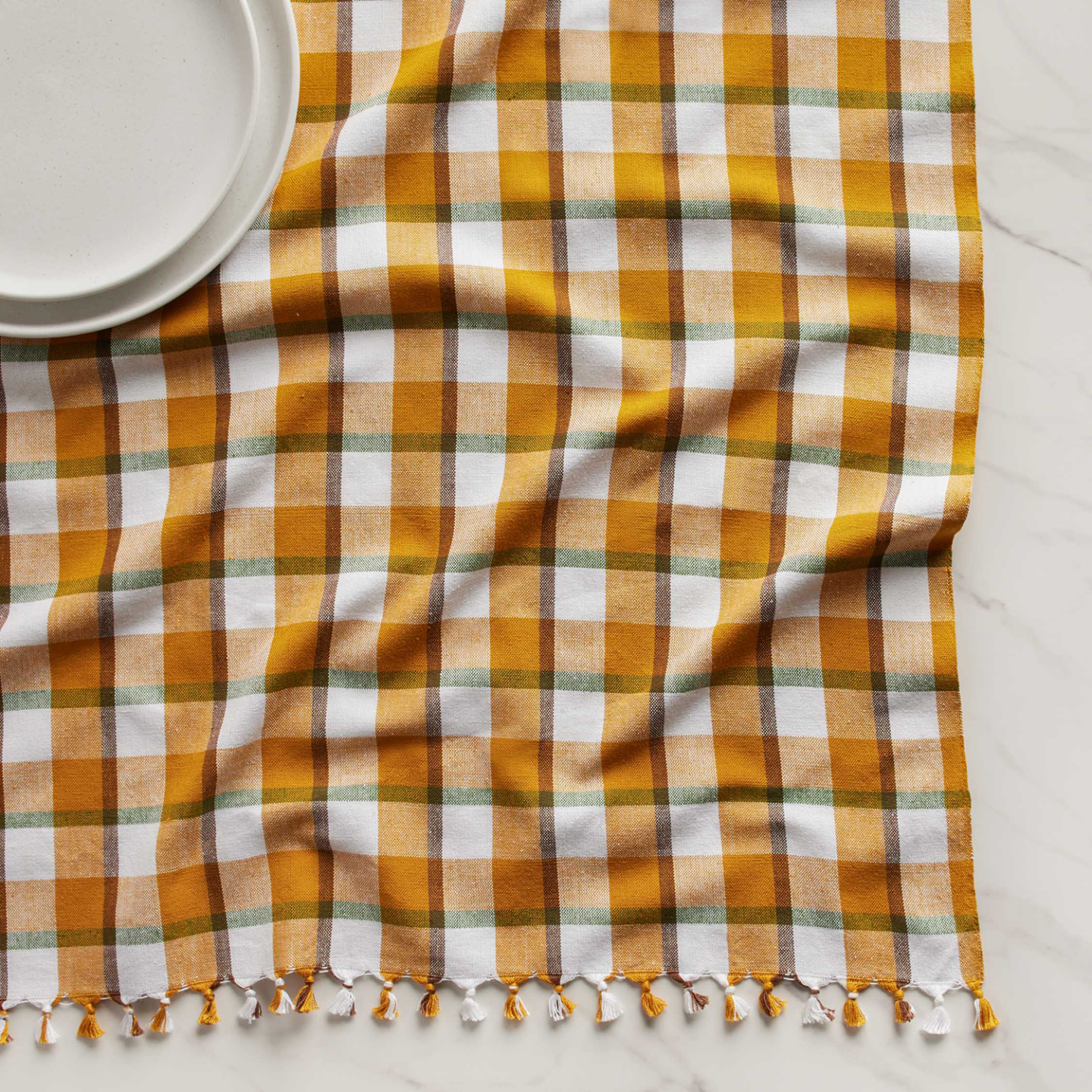 The Best Plaid Home Products, From Blankets to Table Linens | domino