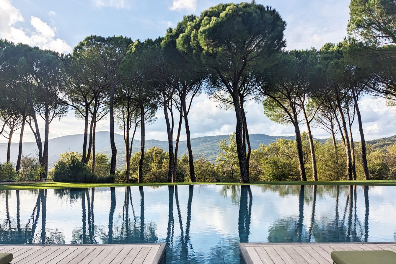 This Charming Italian Hotel Is Design Heaven, With a Pond-Like Pool ...