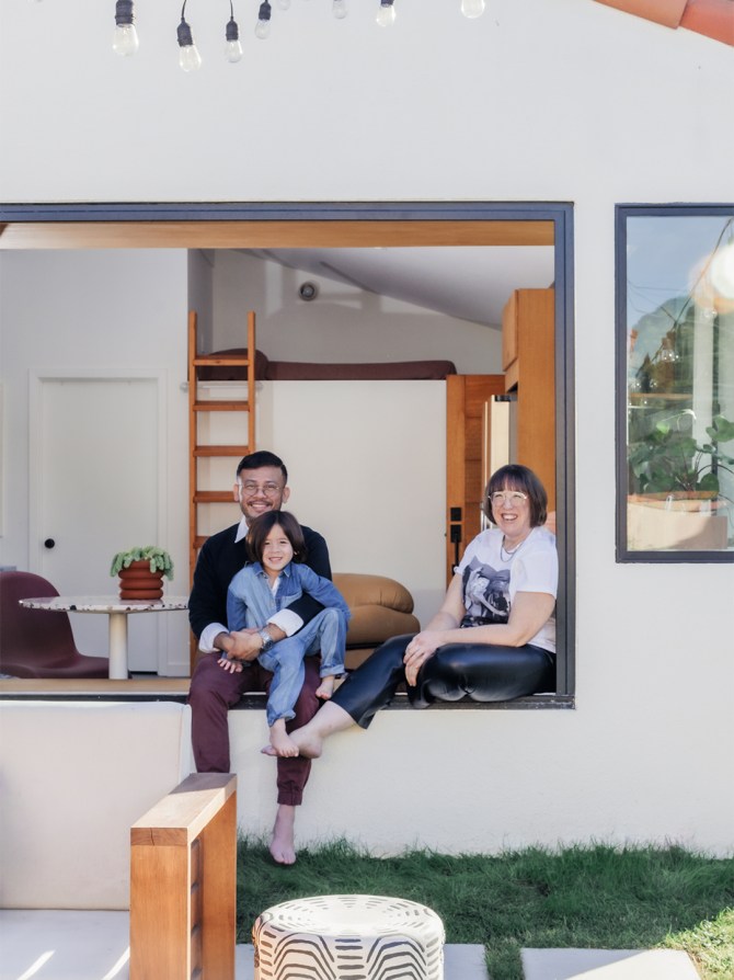 You’d Never Know This 400-Square-Foot Guest House Was a Two-Car Garage
