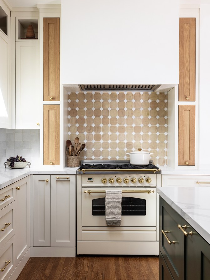 This San Francisco Kitchen Is Full of Kitchen Cabinet Storage Ideas