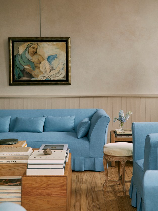 From Cabinetry to Upholstery, the Baby Blue Color Trend is Here to Stay ...