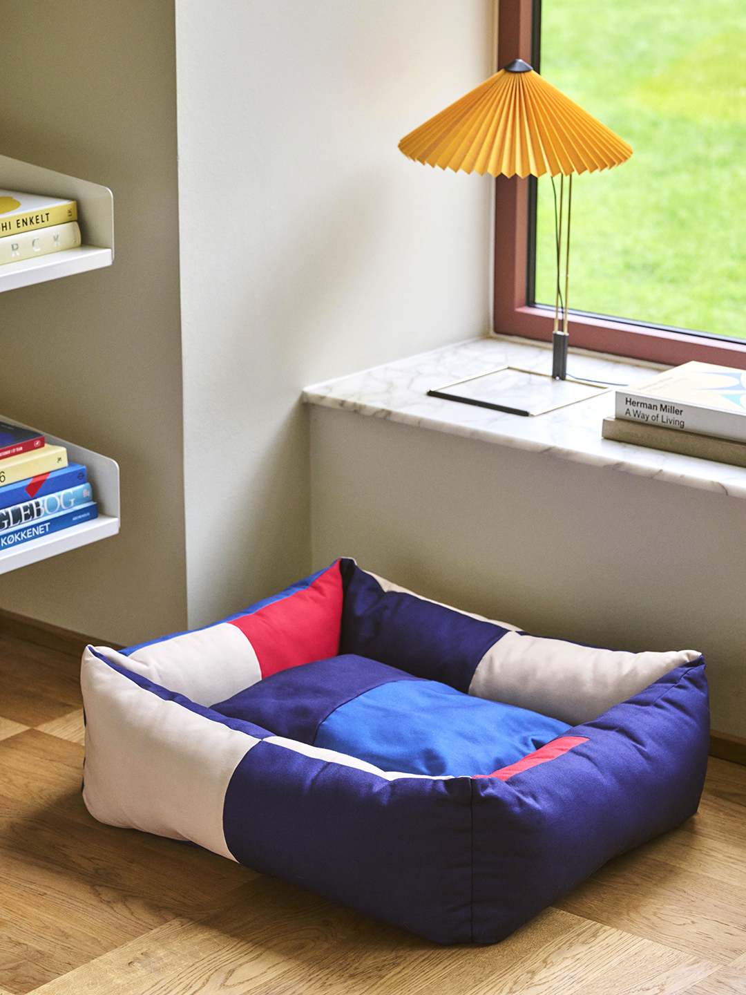 Hay's First Pet Bed is Made For Dogs with Discerning Design Taste | domino