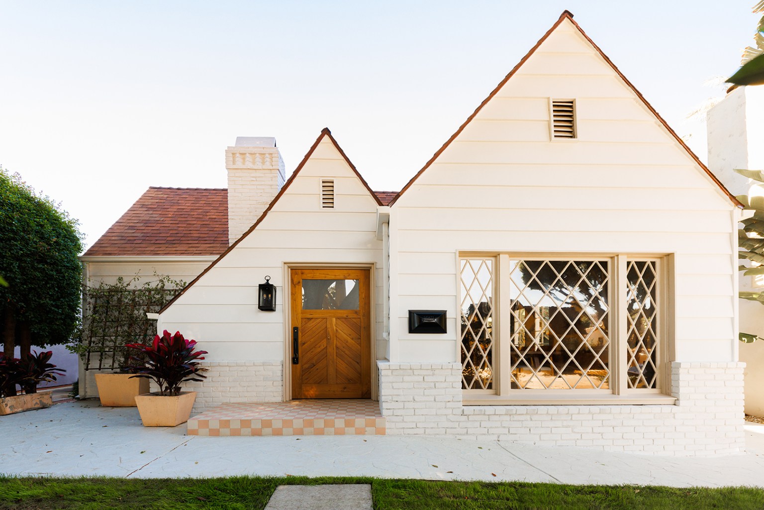 Inside a Charming Renovation of a 1924 Tudor Home in L.A.