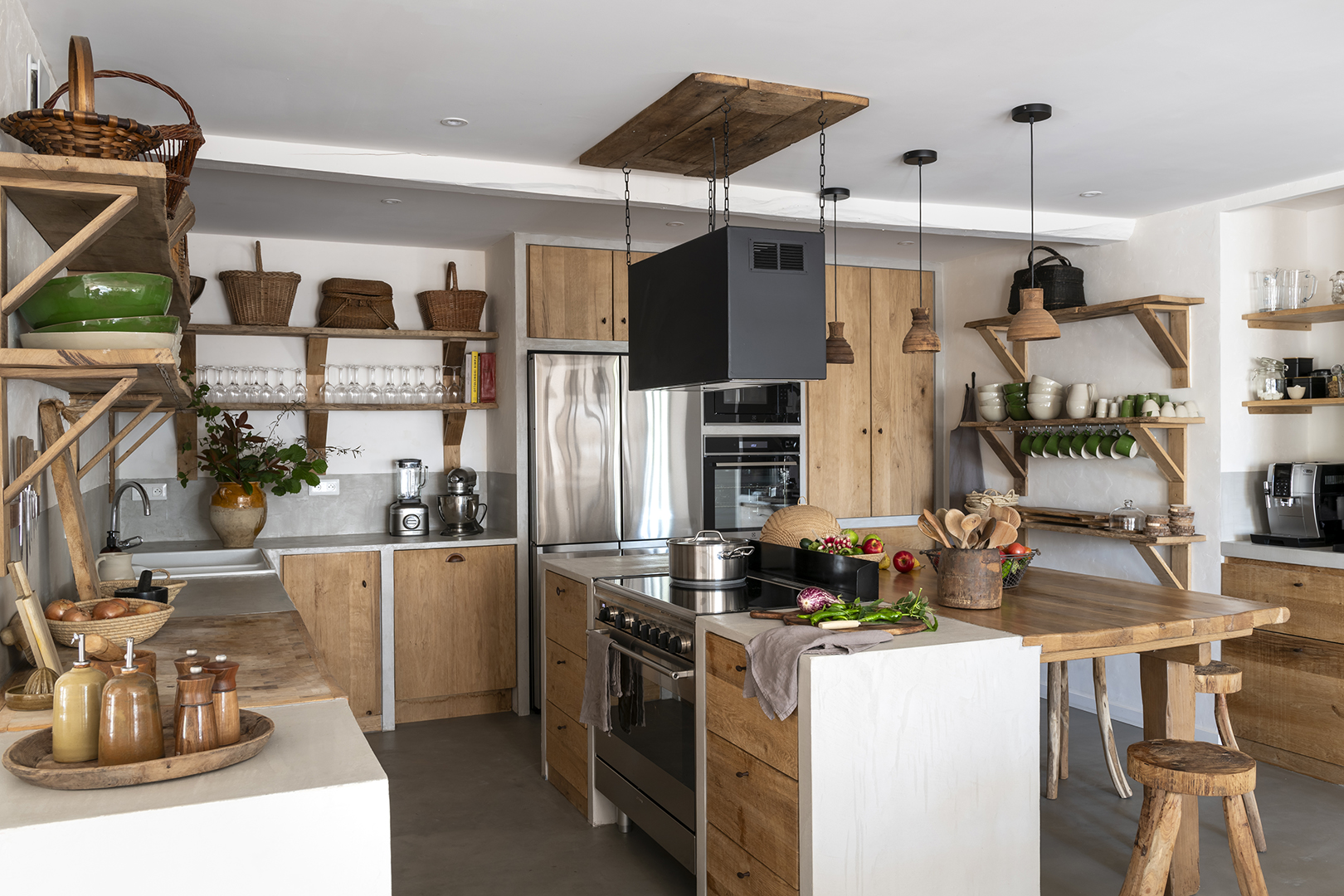 12 French Country Kitchen Ideas from Real Homes