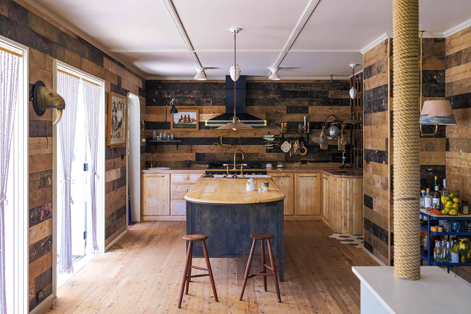 Inside Sibella Court’s Australian Beach House After a 2 Year Long ...