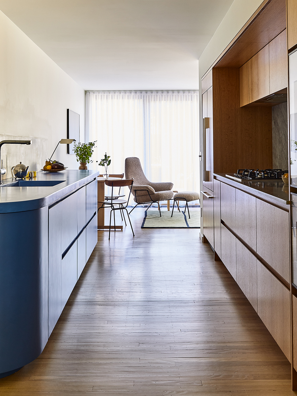 A Jolt of Color in the Kitchen Anchors This Historic Philly Home | domino