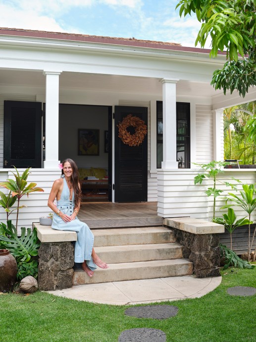 Lei Maker Meleana Estes Downsized to a Honolulu Bungalow