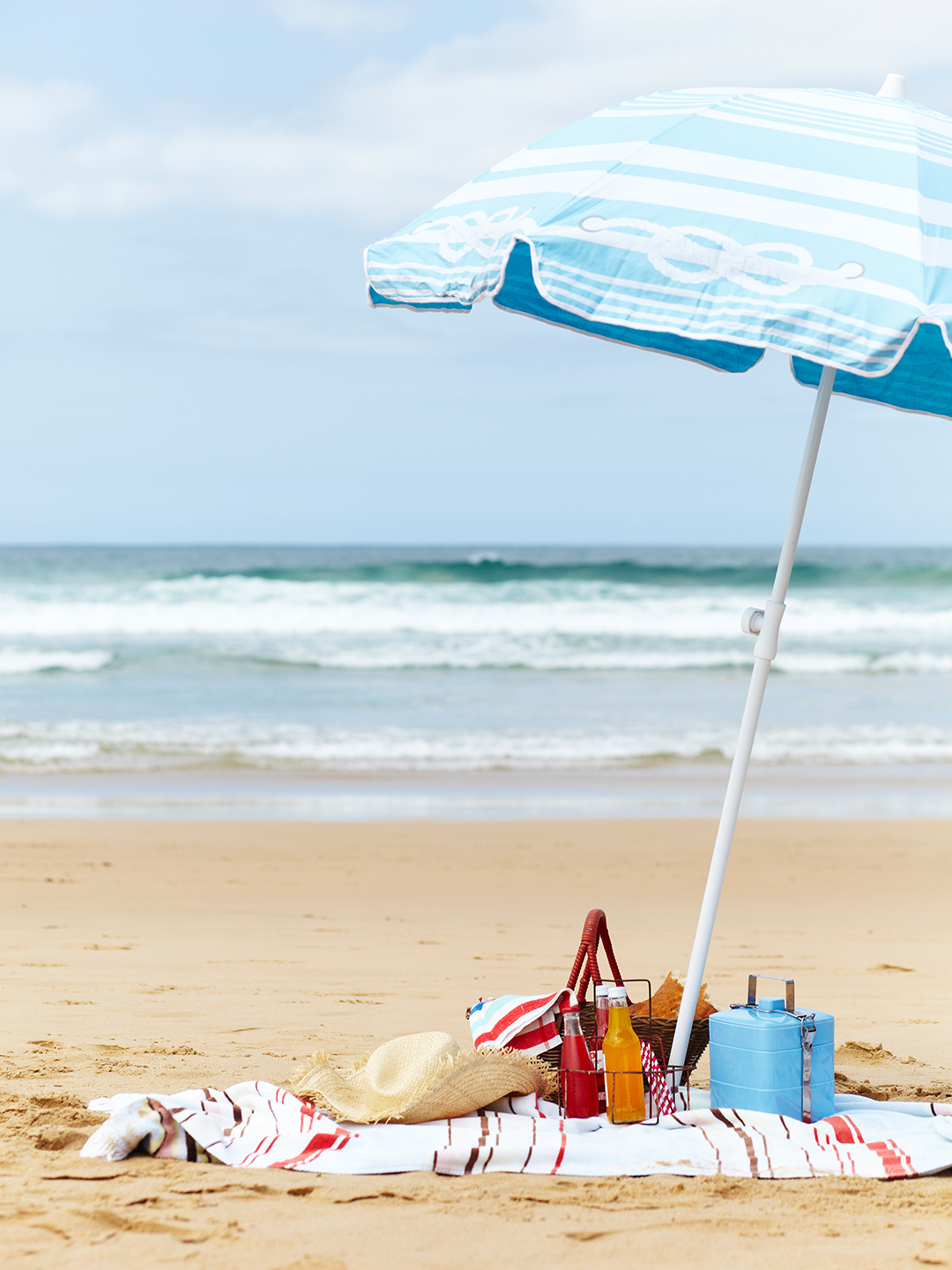 IKEA's New $35 Table Let's You Make the Beach Your Dining Room