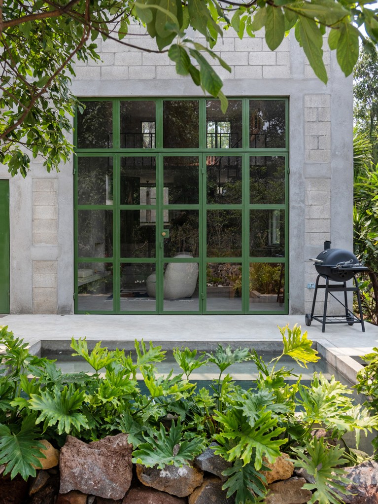 An Accidental Sunken Living Room Warms Up Victoria Herrera's Guatemala Home