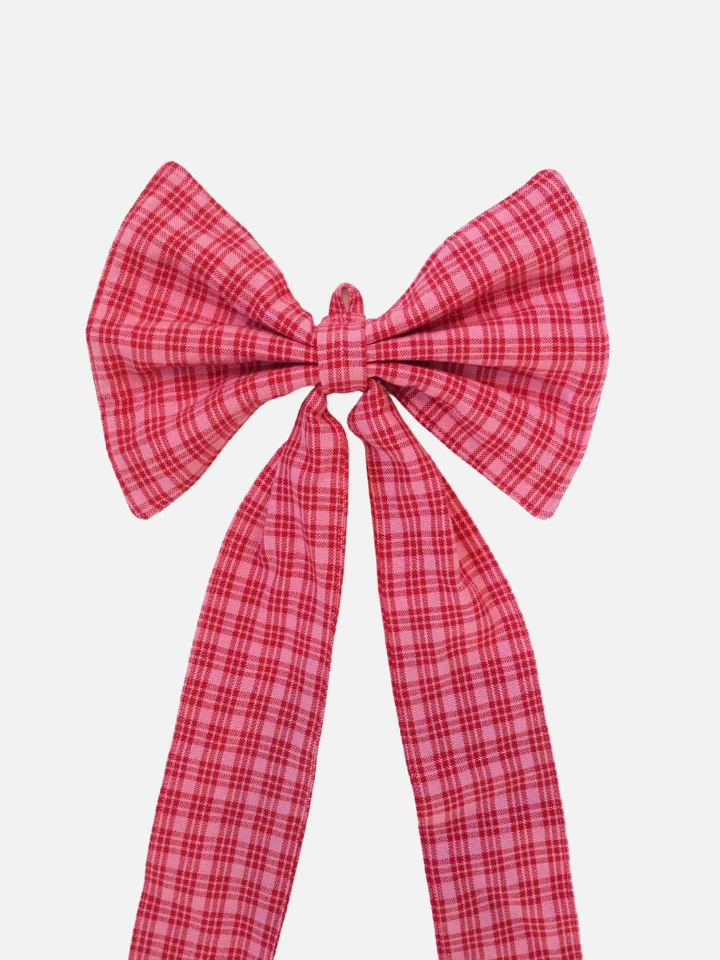 Christmas Garland Bows Are Selling Out Fast—Here Are 5 You Can Still Buy