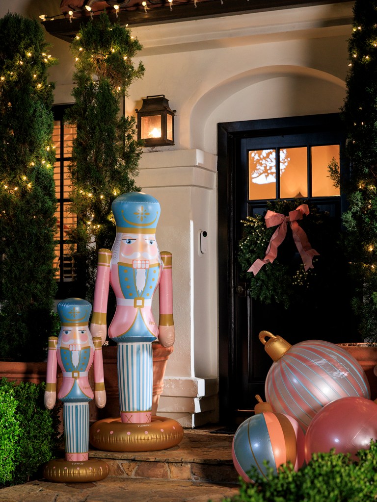 Finally, Inflatable Holiday Decorations With Serious Curb Appeal
