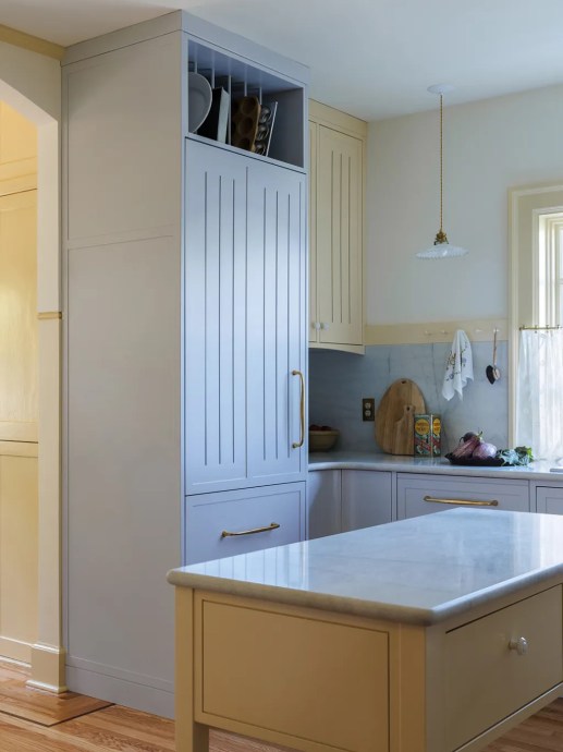 6 Kitchens That Prove Paneling Your Fridge Is Worth the Splurge