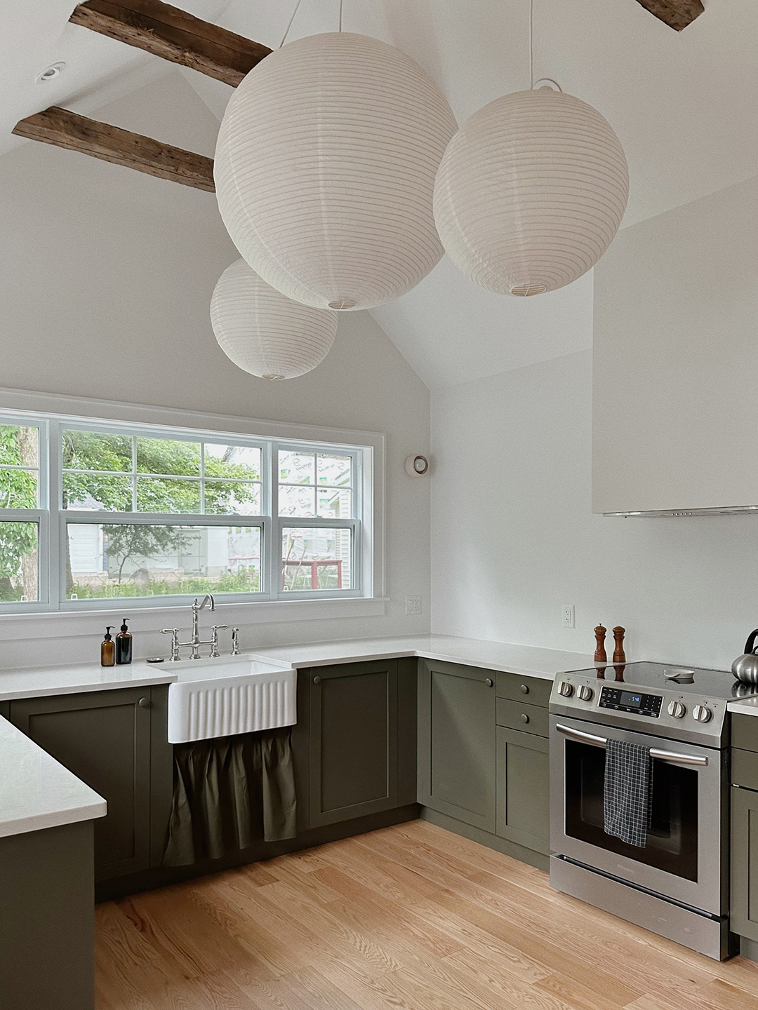 15 Designers Reveal the Next Big Kitchen Cabinet Color Will Be