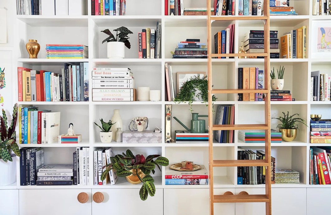 Google Search Trends Say You’re Having Trouble Styling This Space