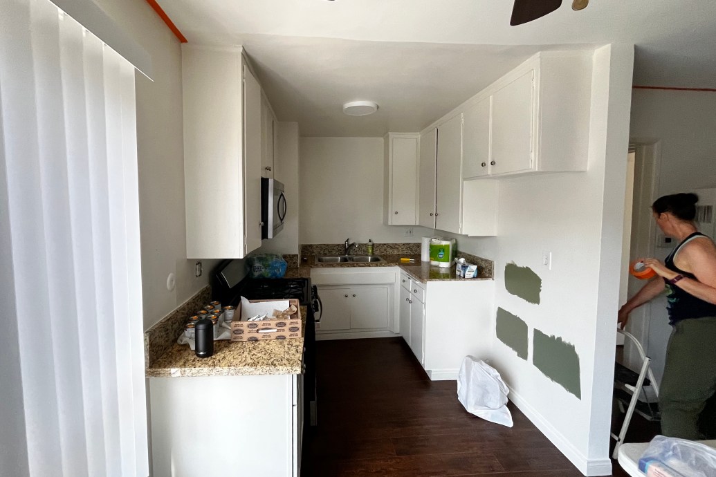The Butcher Block Counters in This Rental Kitchen Are—Drumroll!—Contact ...