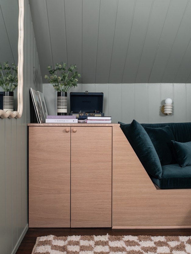 The Built-in Sofa in This Attic Comfortably Seats 7