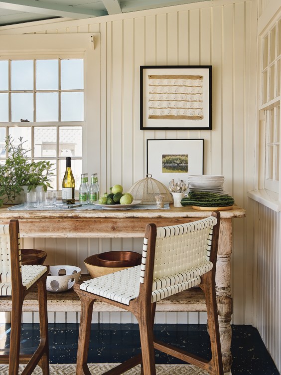 A Charming, Tiny Cottage on Nantucket with Major Nautical Flavor