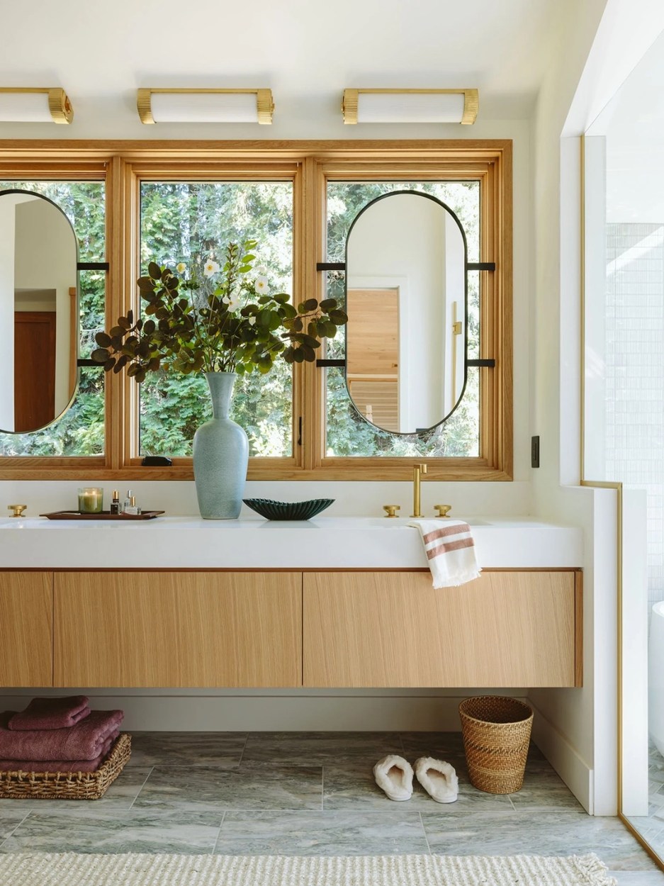 8 Bathroom Mirror Ideas for When There’s a Window in Your Way