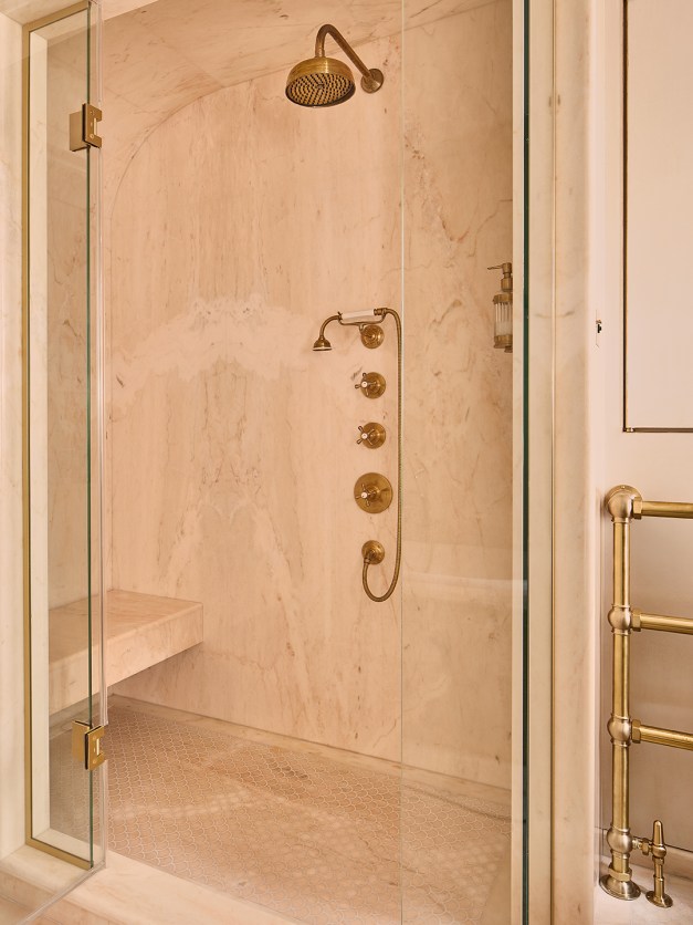 Inside Kate Moss' Pink Marble London Bathroom