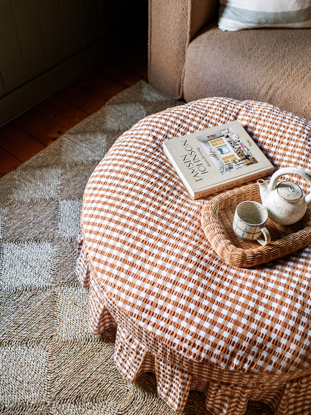 This Geneva Vanderzeil DIY Hides a Mini Trampoline in Plain Sight