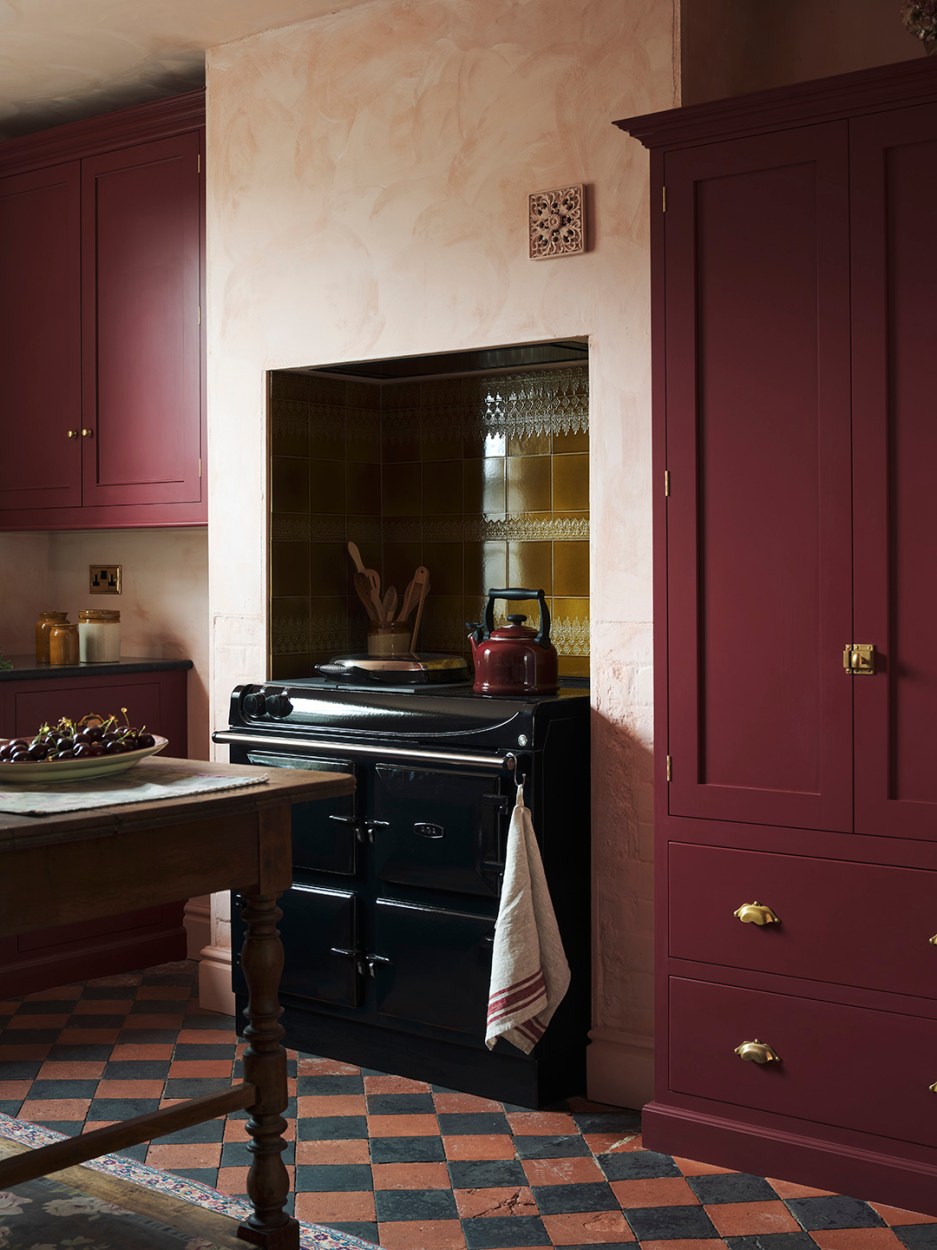 This Is the Year Cottagecore Kitchens Get Edgy | domino