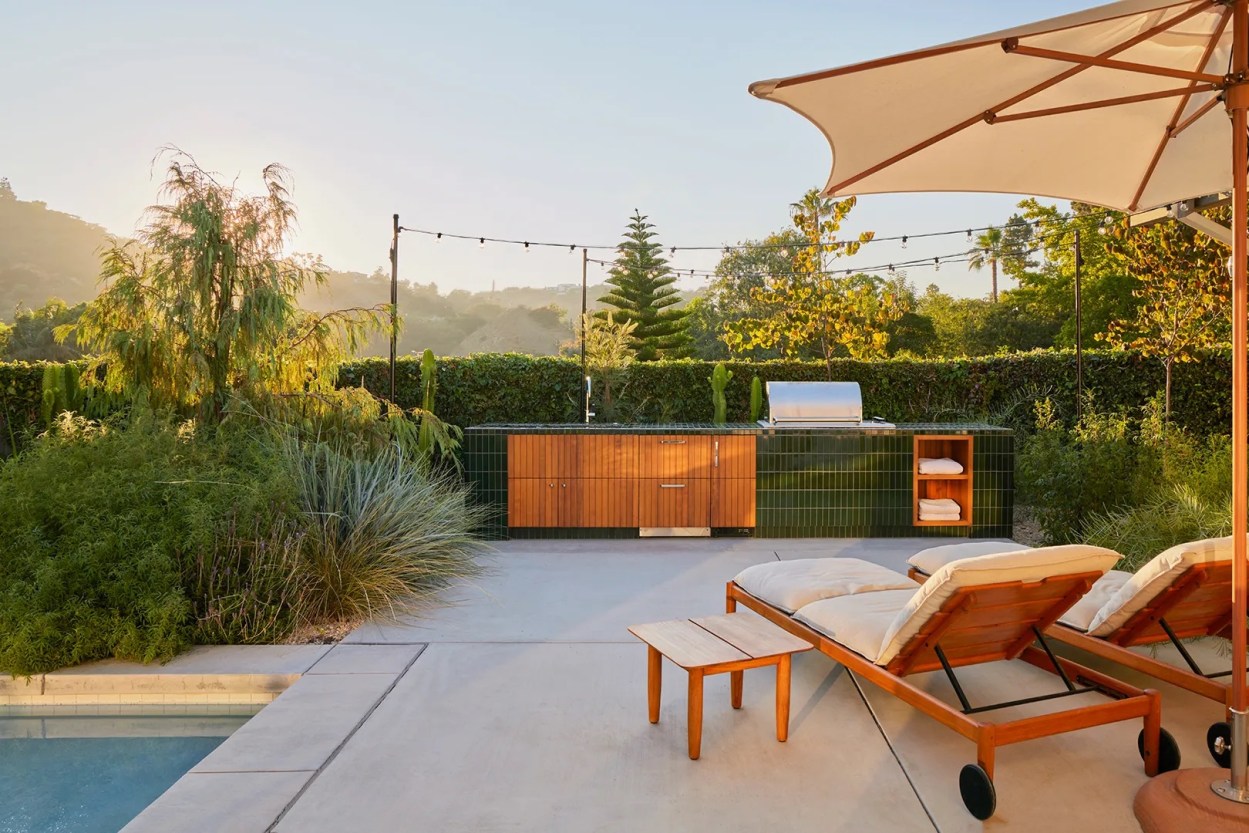 This Summer, The Outdoor Kitchen Is All Grown Up | domino